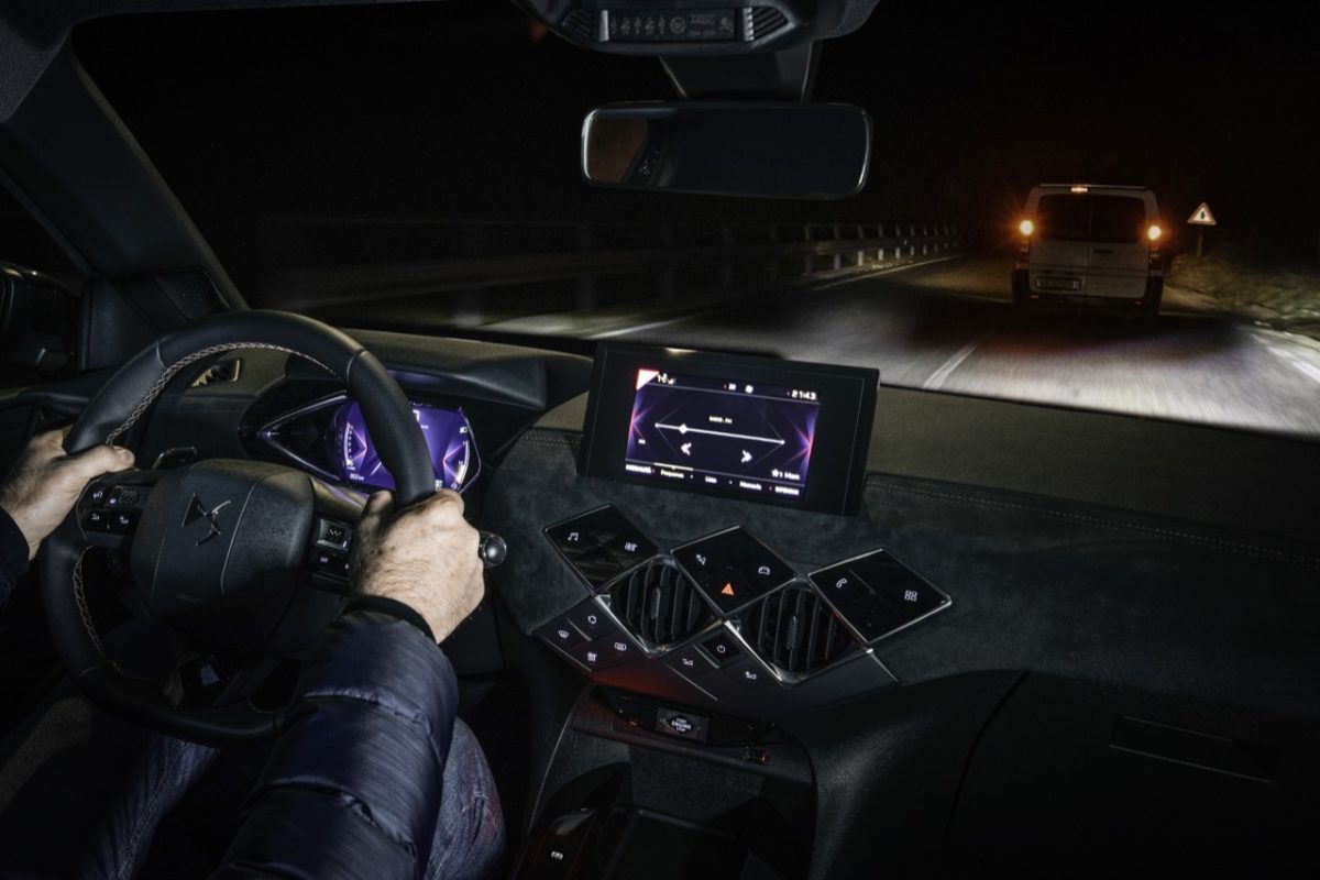 DS 3 Crossback, abbaglianti sempre accesi con DS Matrix Led Vision