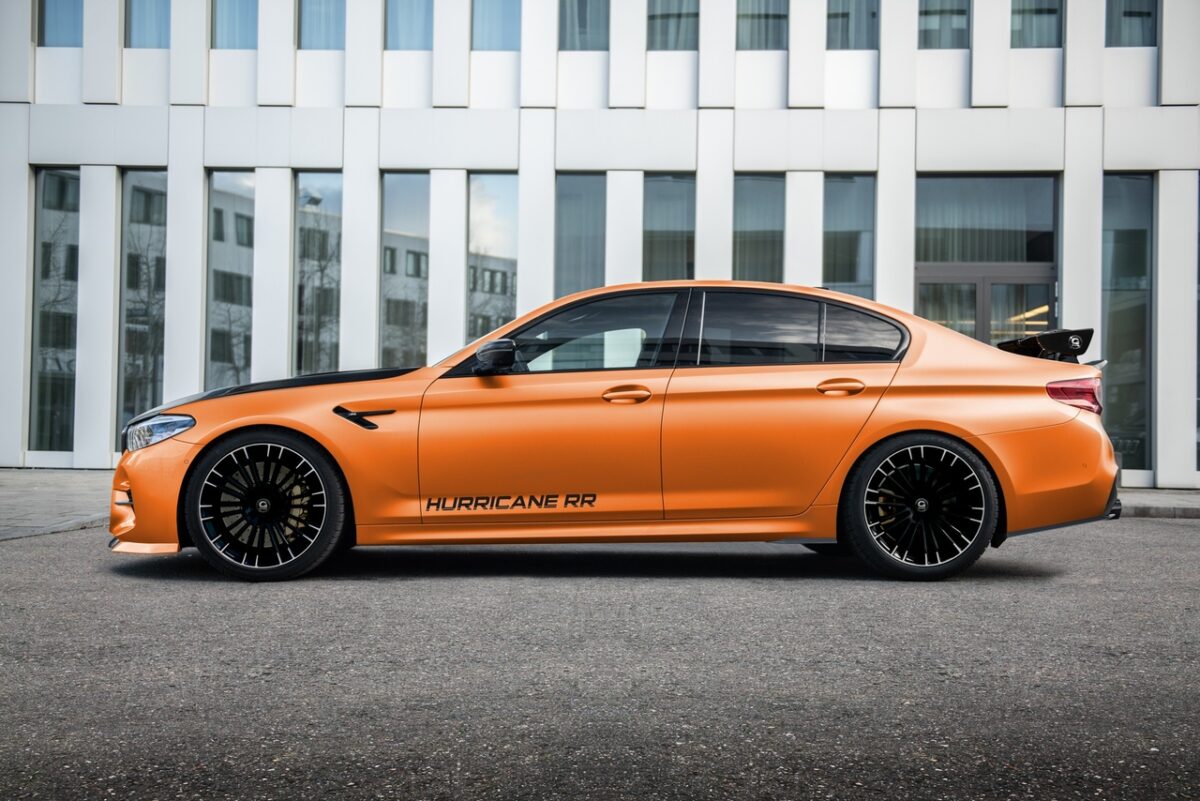 BMW M5 CS: nuovo look e più potenza con il kit G5M Hurricane RR