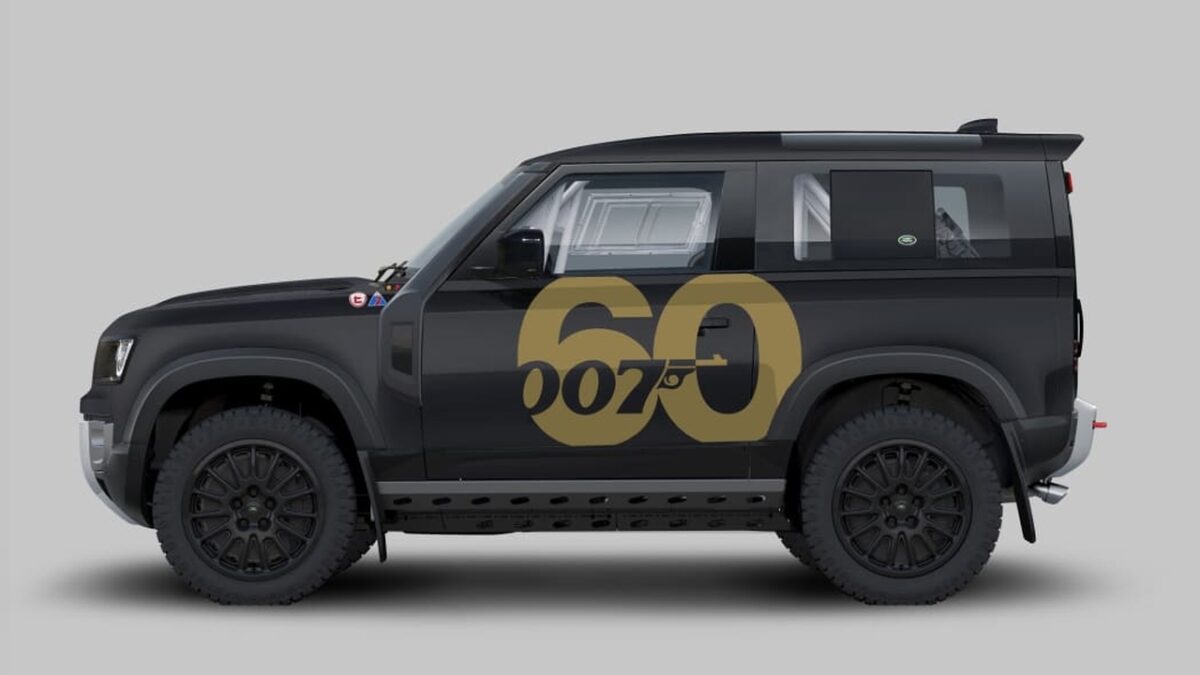 Land Rover Defender 90 007: svelata la one-off per il 60° anniversario ...