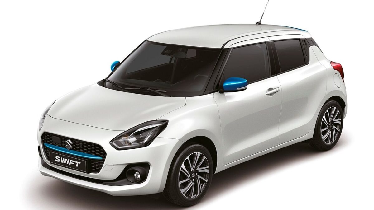 Suzuki Swift Blue&White: nuova edizione limitata in soli 70 esemplari