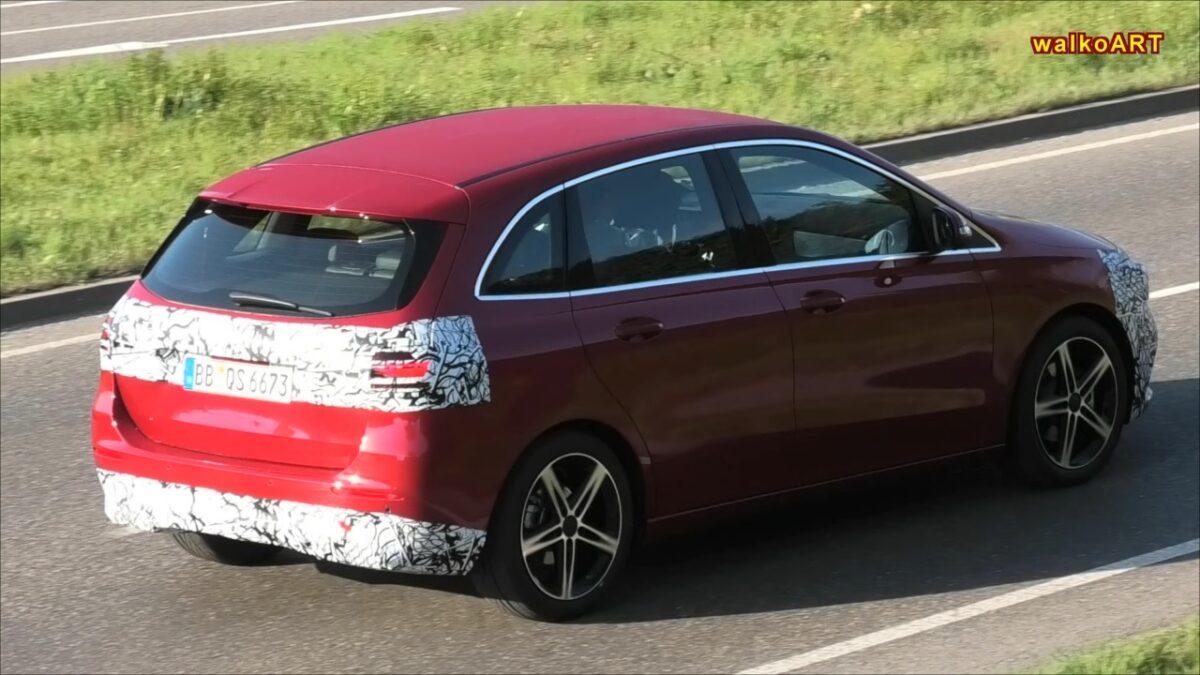 Mercedes Classe B 2023: un ultimo restyling prima dell’addio