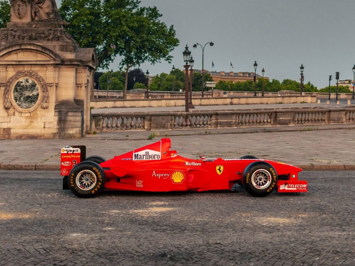 Ferrari F300 all’asta: ha vinto quattro gare con Michael Schumacher [FOTO]