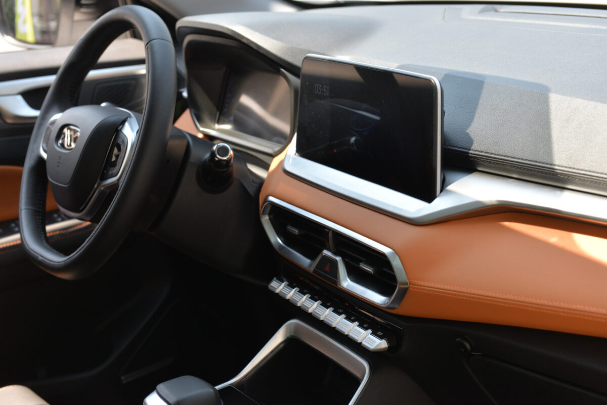 EMC Wave 3: il nuovo marchio debutta con un SUV a GPL [FOTO]