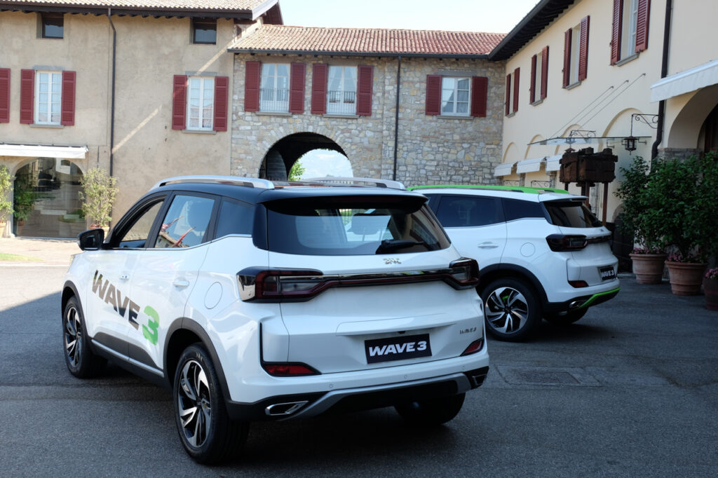 EMC Wave 3: il nuovo marchio debutta con un SUV a GPL [FOTO]