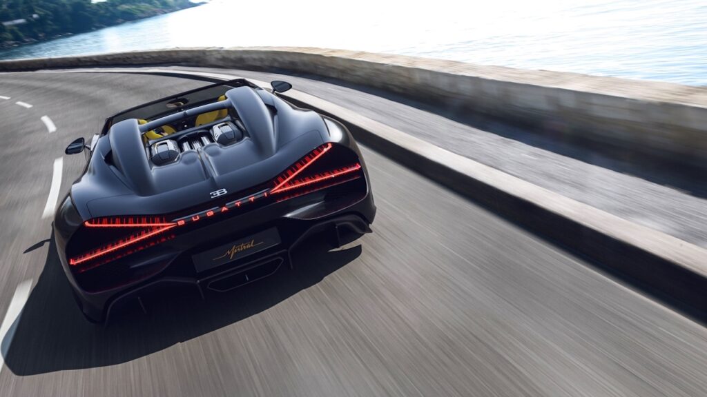 Bugatti W16 Mistral: l’ultima con il leggendario motore W16 [FOTO]