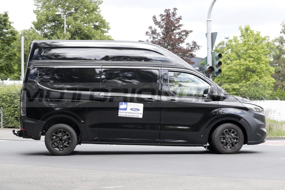 Ford Transit Custom: l’ultimo prototipo è stato avvistato in Germania ...