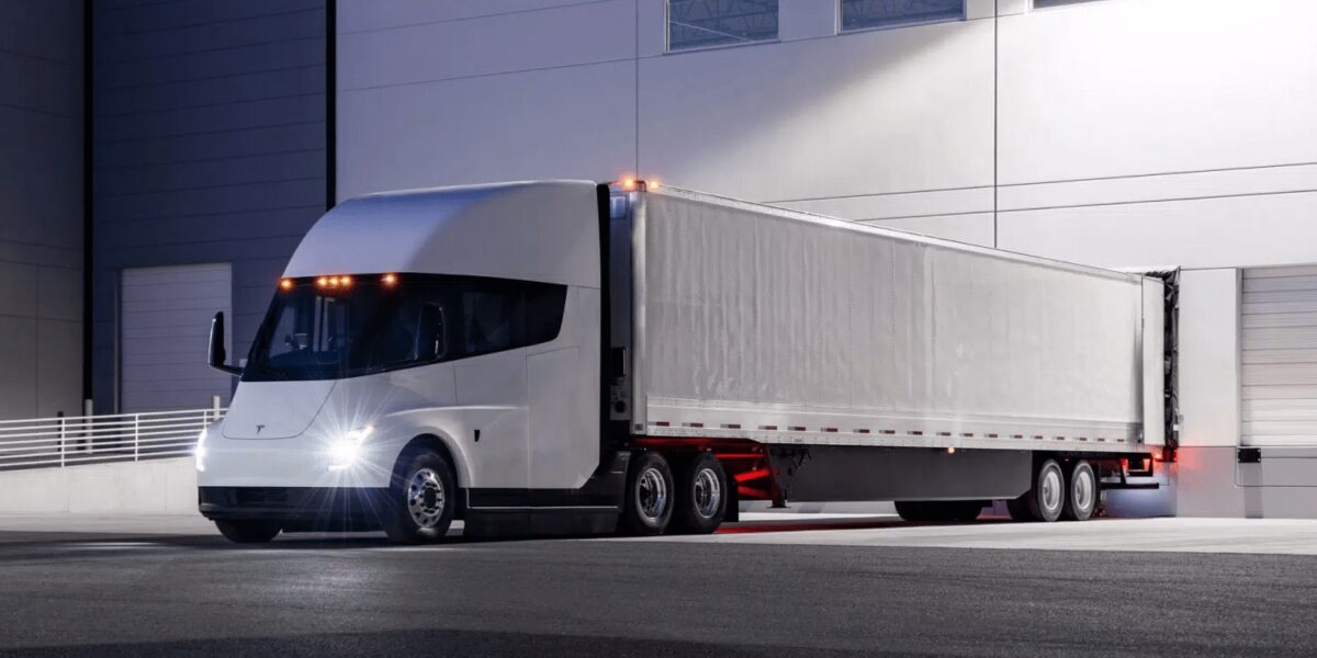 Tesla Semi: importante aggiornamento sui motori