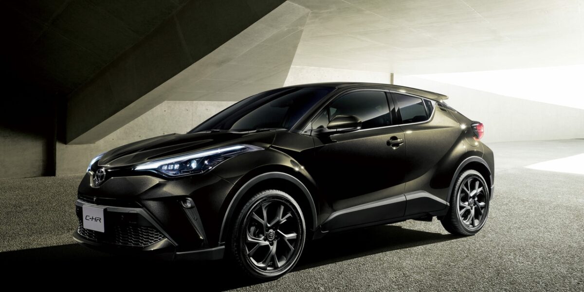 Toyota CH-R: debuttano due nuove versioni incentrate sulla sicurezza [FOTO]