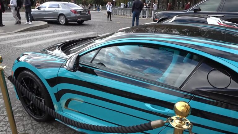Bugatti Chiron: ecco la one-off dal vivo con livrea zebrata [VIDEO]