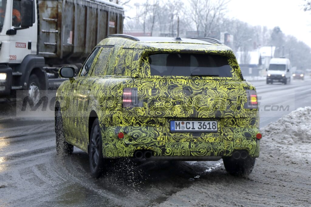 Mini Countryman 2024: la nuova generazione beccata sulle strade di ...