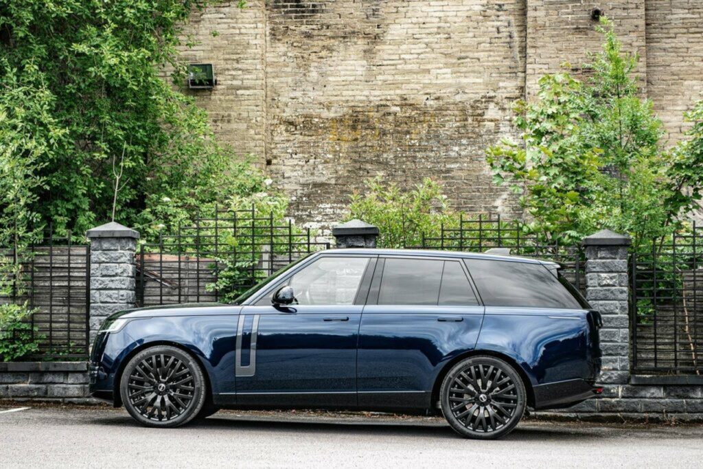 Range Rover Signature Edition 2023: Project Kahn svela la sua versione ...