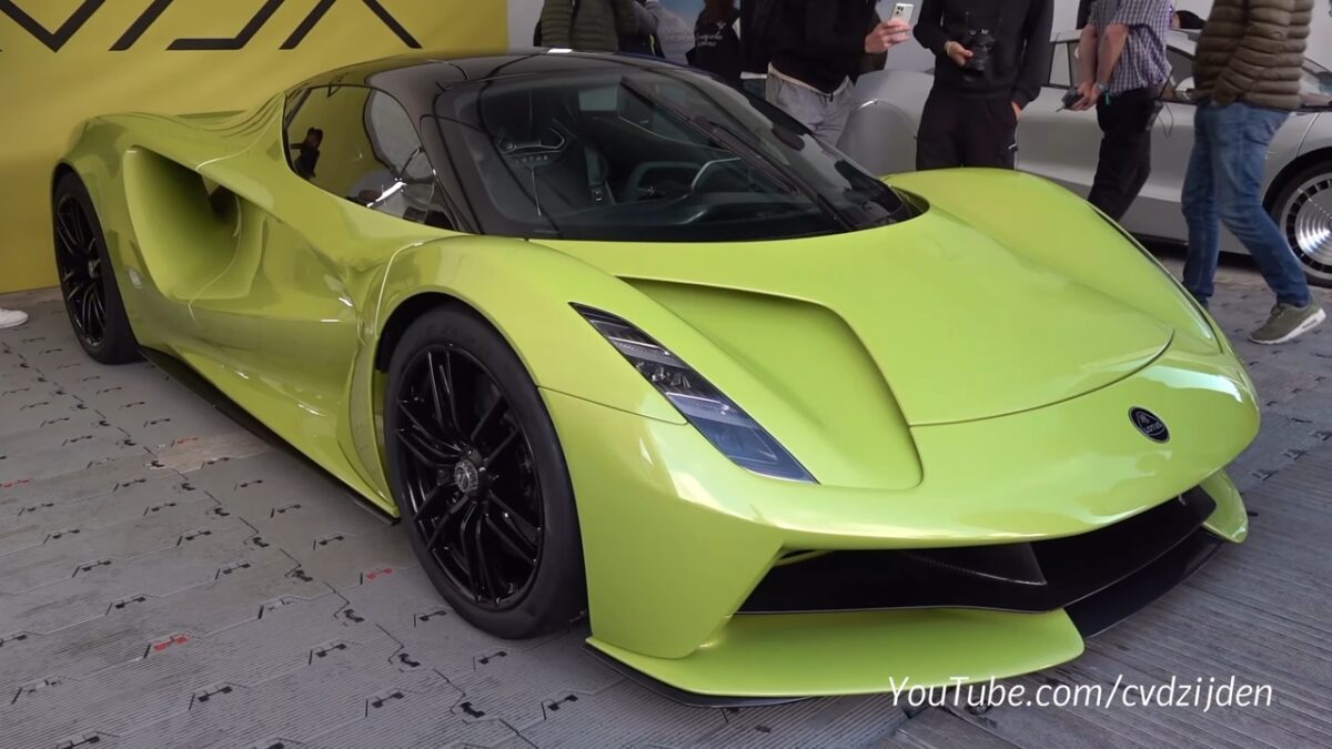 Lotus Evija: l’hypercar elettrica dà spettacolo al Goodwood FoS 2022 [VIDEO]