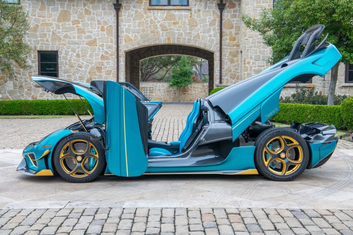 Koenigsegg Regera: all’asta un raro esemplare da oltre 3 milioni [FOTO]