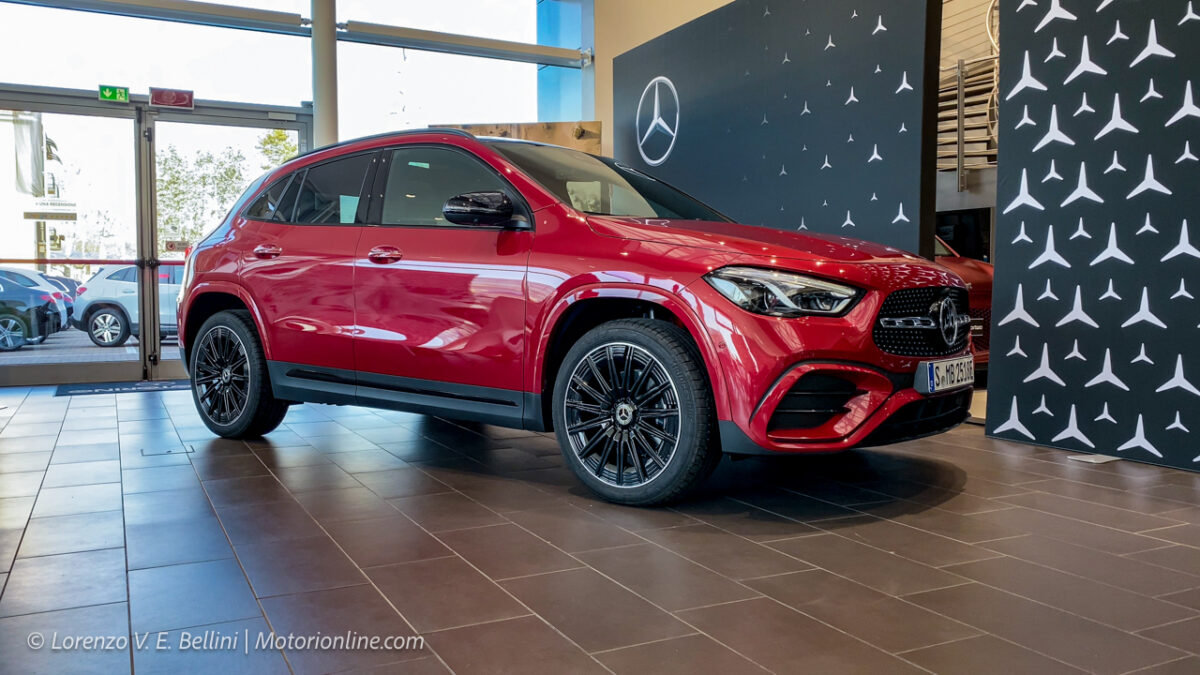 Mercedes GLA 2023 e GLC Coupé 2023 presentate LIVE [FOTO e VIDEO]