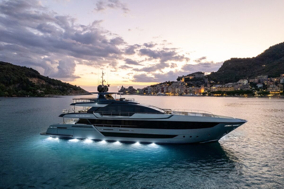 Riva 130’ Bellissima: il superyacht italiano da oltre 40 metri [VIDEO]
