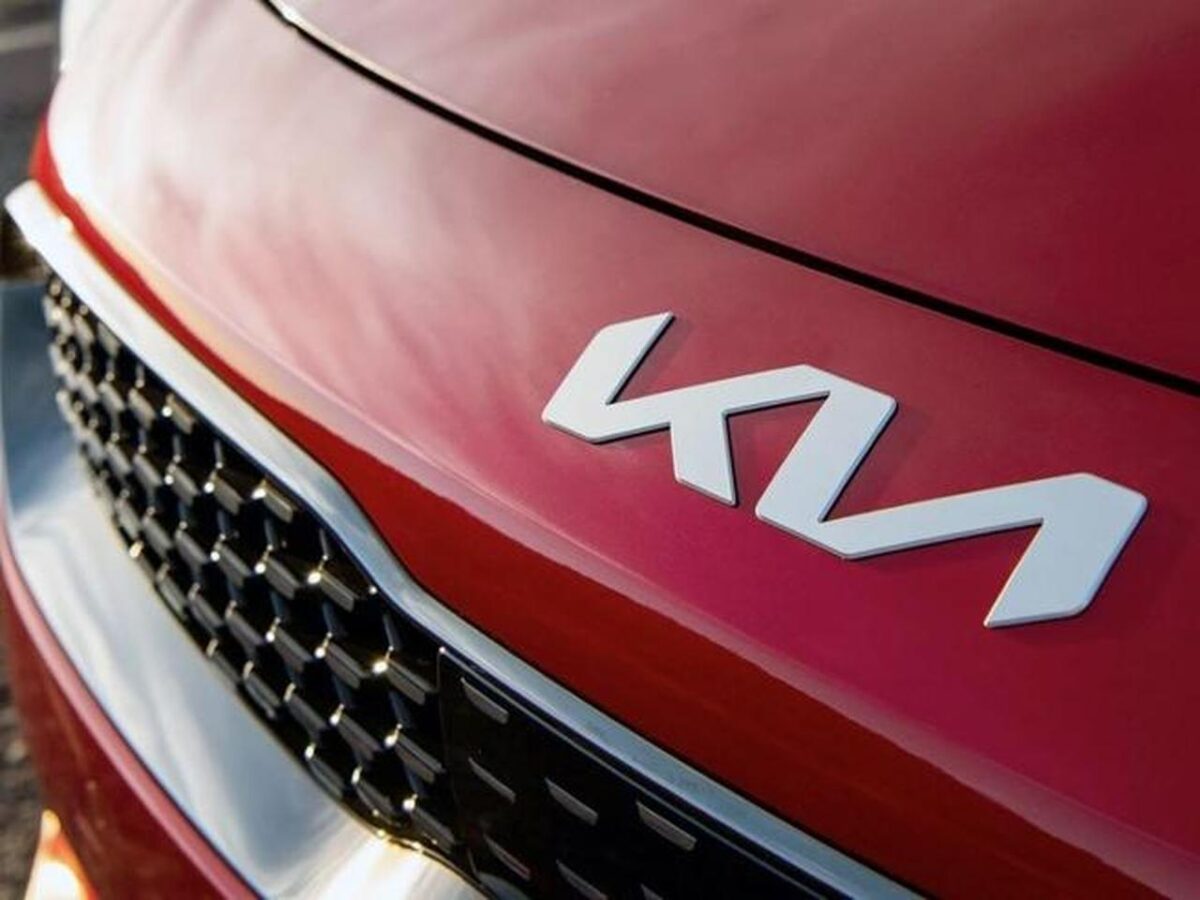 Kia accelera l’elettrificazione della sua gamma con l’arrivo di nuovi veicoli elettrici