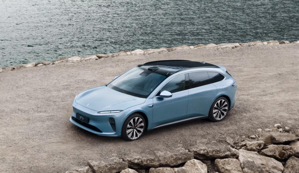 Nio ET5 Touring: debutta la nuova station wagon 100% elettrica [FOTO]