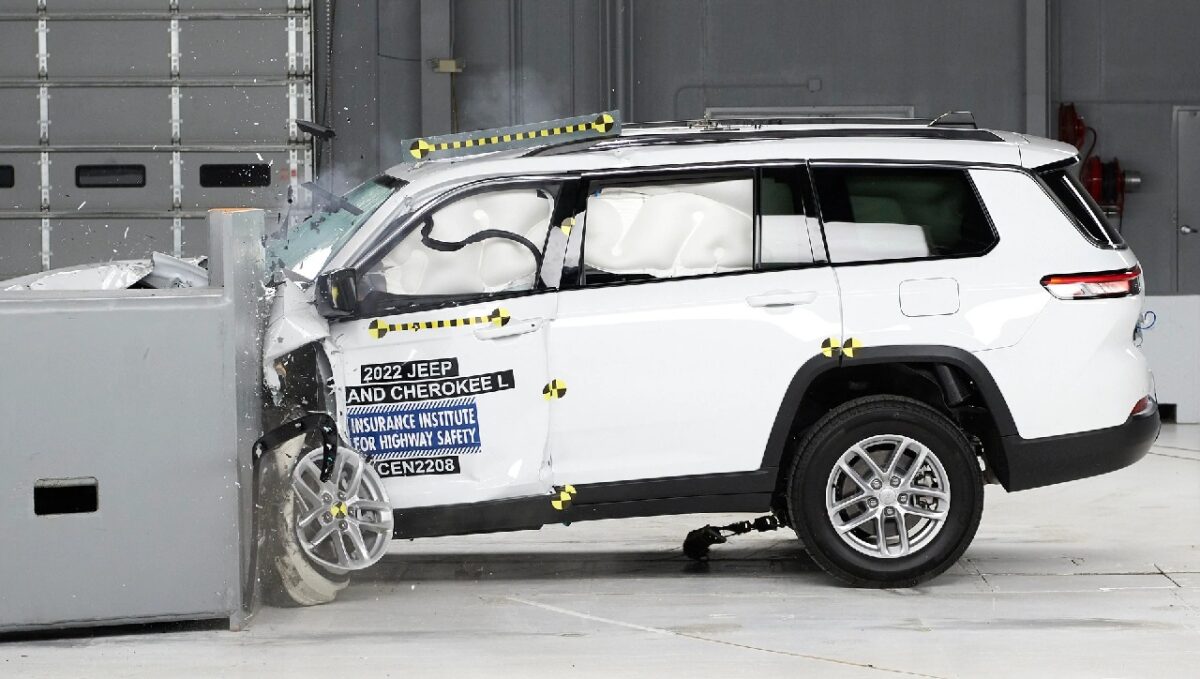 Jeep Grand Cherokee e Grand Cherokee L: massimo dei voti nei crash test ...