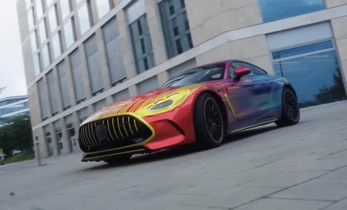 Mercedes-AMG GT 2024: debutta alla Monterey Car Week con motore V8 e ...