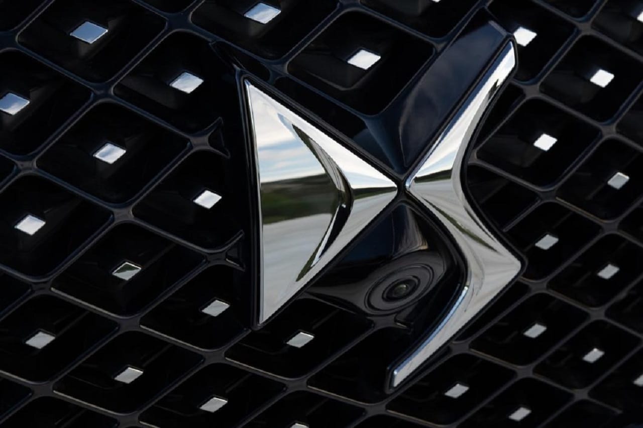 DS Automobiles: un nuovo crossover sarà prodotto in Francia dal 2026