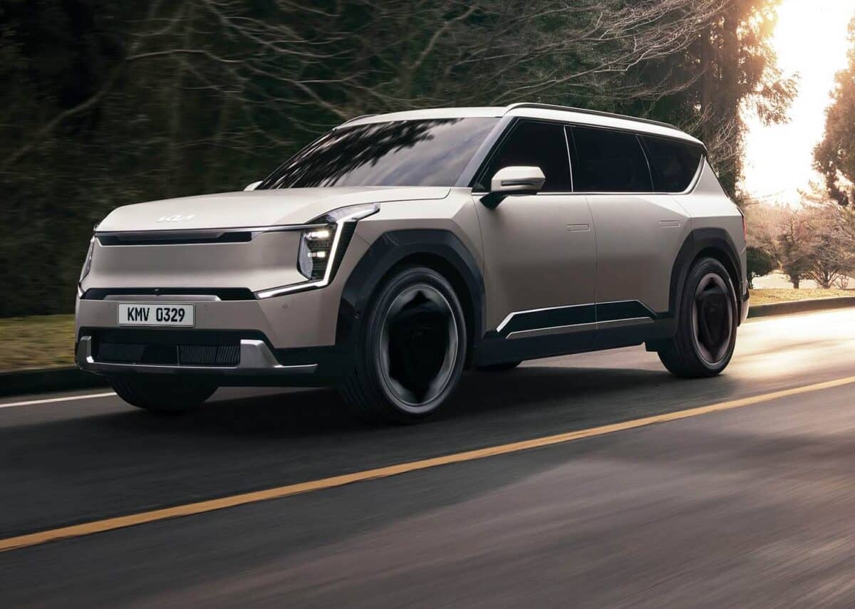 Kia EV9 è tra le finaliste in due categorie dei World Car Awards 2024