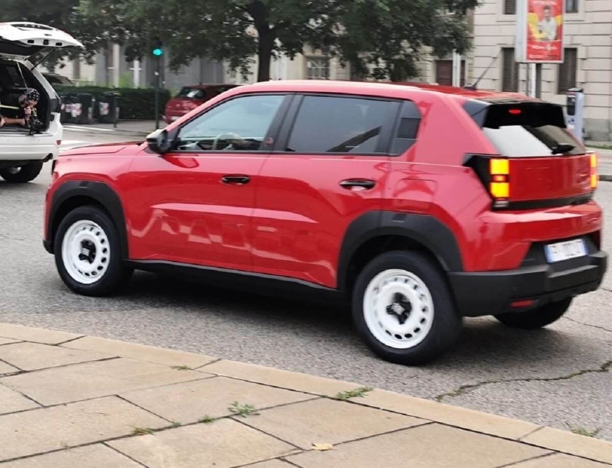 Fiat Grande Panda: ecco la versione base del nuovo modello [VIDEO]