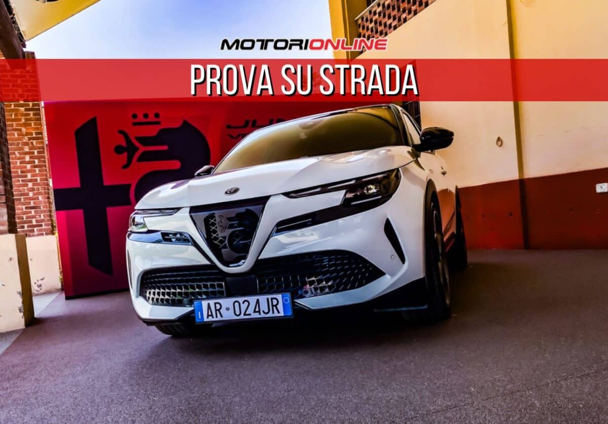 Alfa Romeo Junior Veloce: prime impressioni di guida dell’elettrica ...