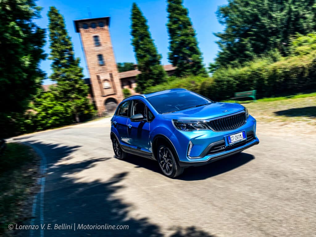 EMC Wave2: PROVA SU STRADA della piccola cinese a GPL [FOTO]