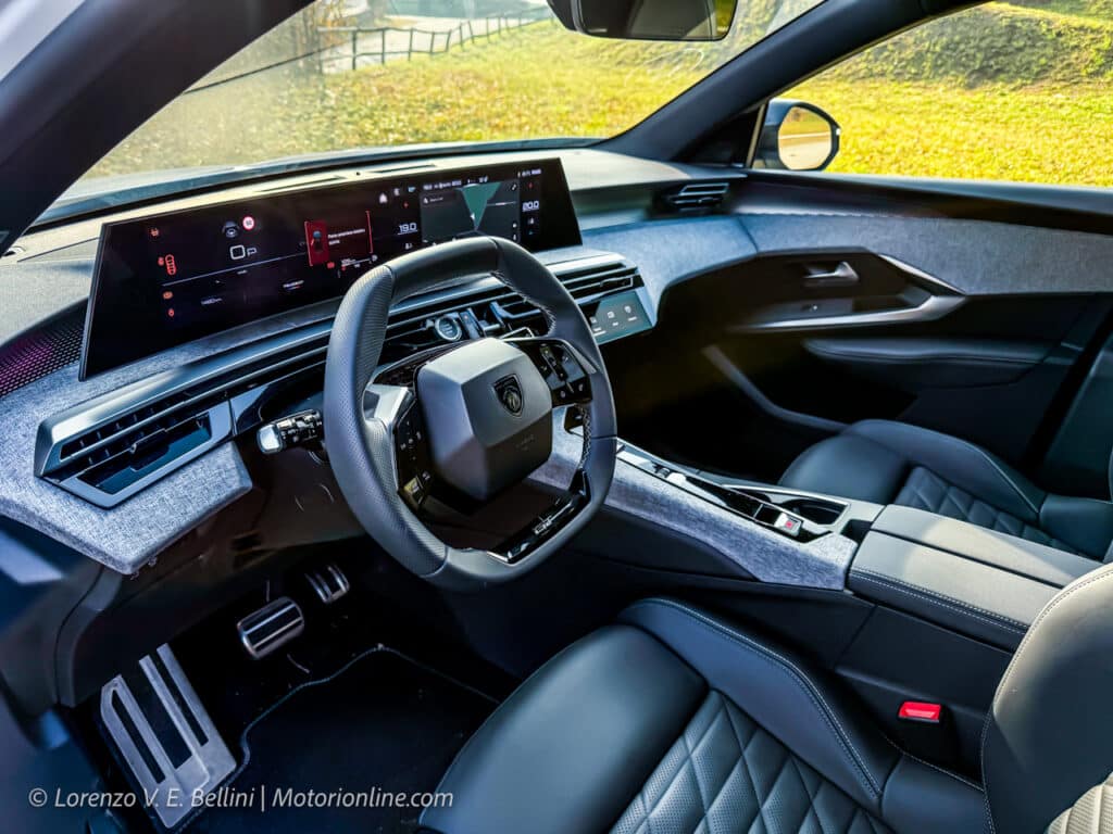 Peugeot 3008 Mild Hybrid 136 CV 2025 | Com’é & Come Va