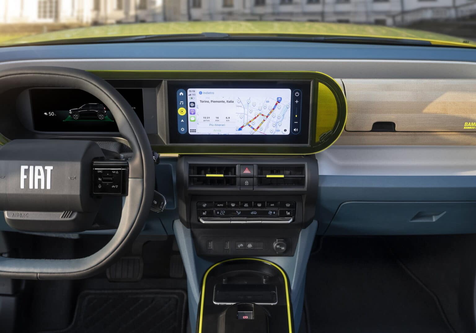 Fiat Grande Panda Hybrid 2025: prezzo, foto, dimensioni, interni