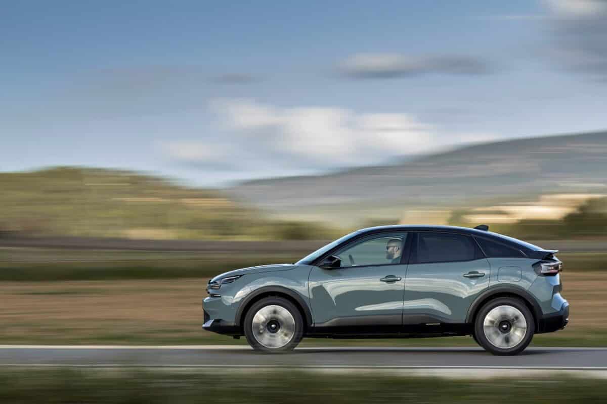 Citroën ë-C4 protagonista della terza puntata di “Urban Green” su Rai Due