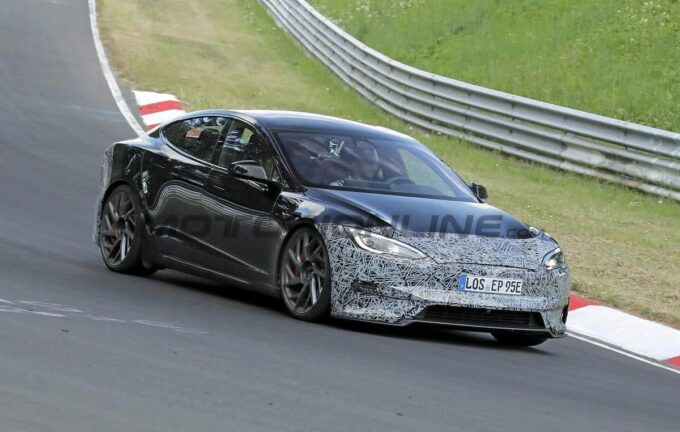 Tesla Model S Plaid 2026: restyling in vista per la super berlina ...