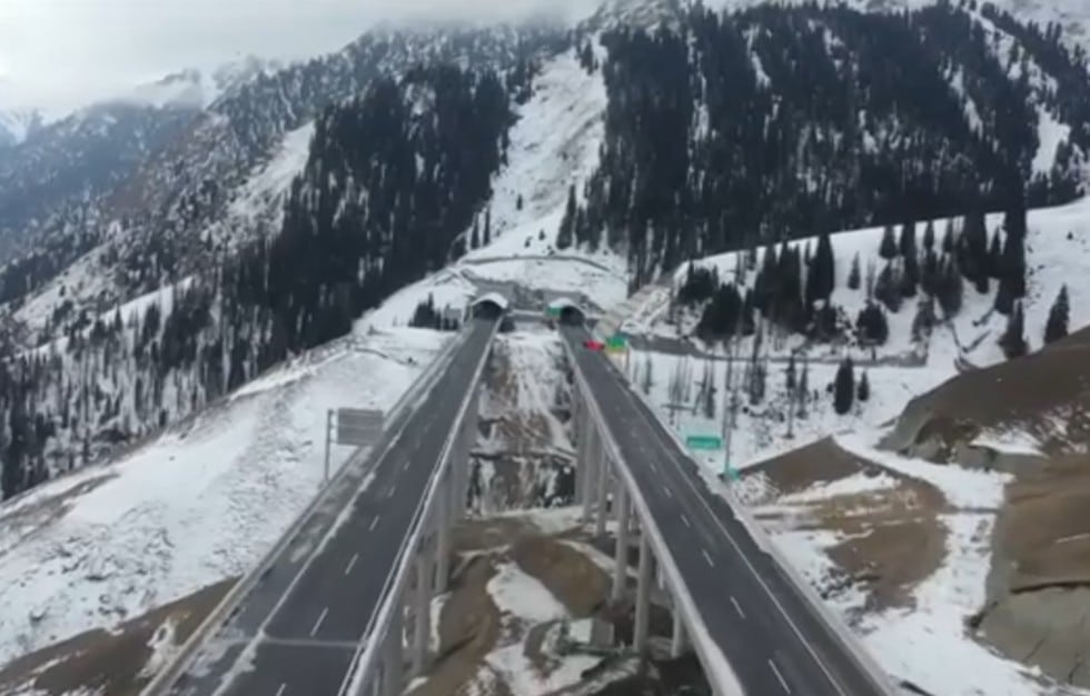 Cina, inaugurato il tunnel autostradale più lungo del mondo: 22 km ...