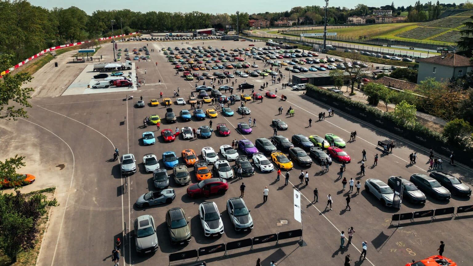 Lamborghini Arena 2026 a Imola: un weekend tra supercar, pista e paddock